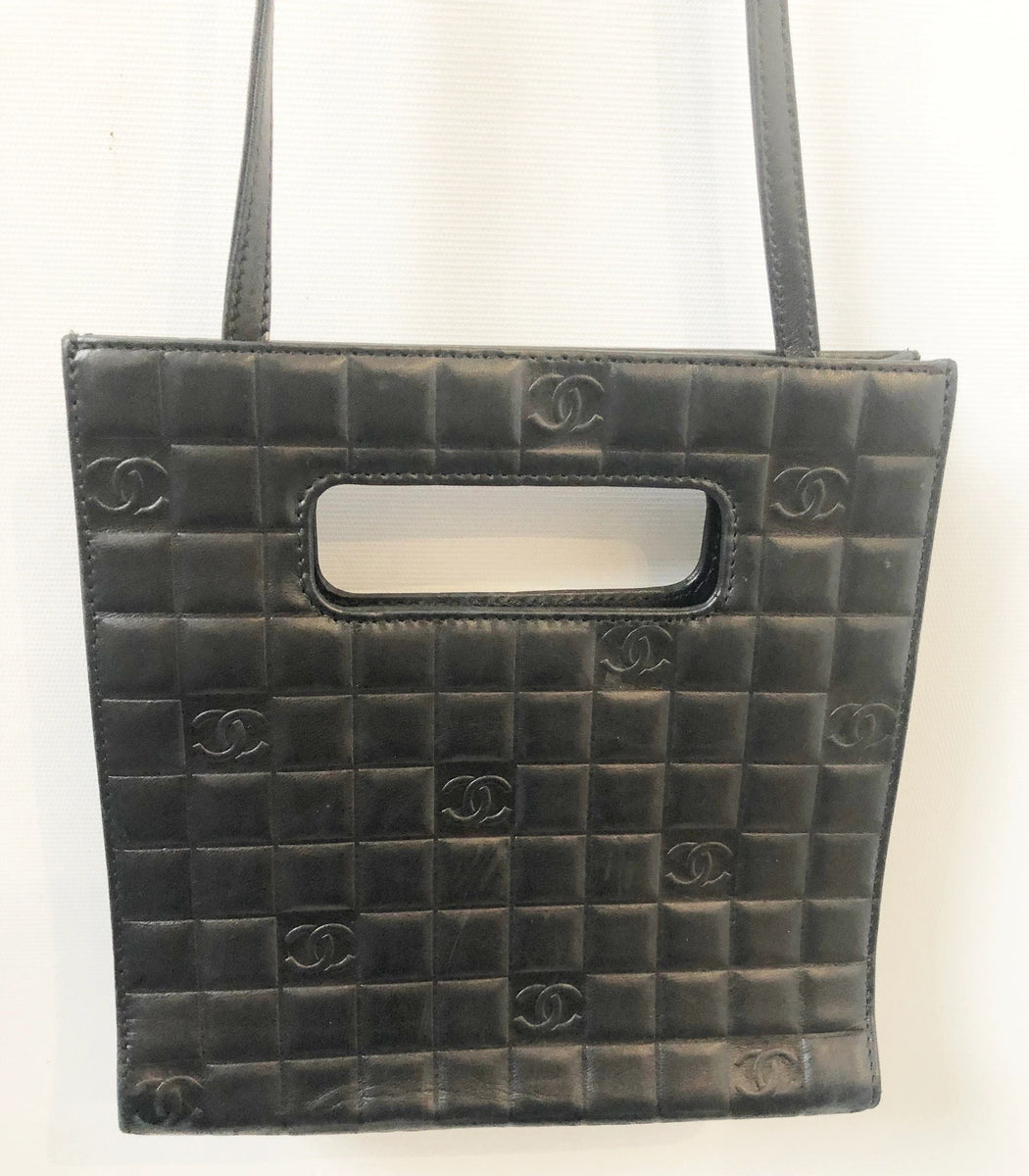 Chanel Chocolate Bar Bag – KMK Luxury Consignment